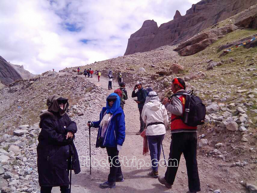 16 days Mt. Kailash +Everest Saga Dawa Festival Pilgrimage Expedition ...